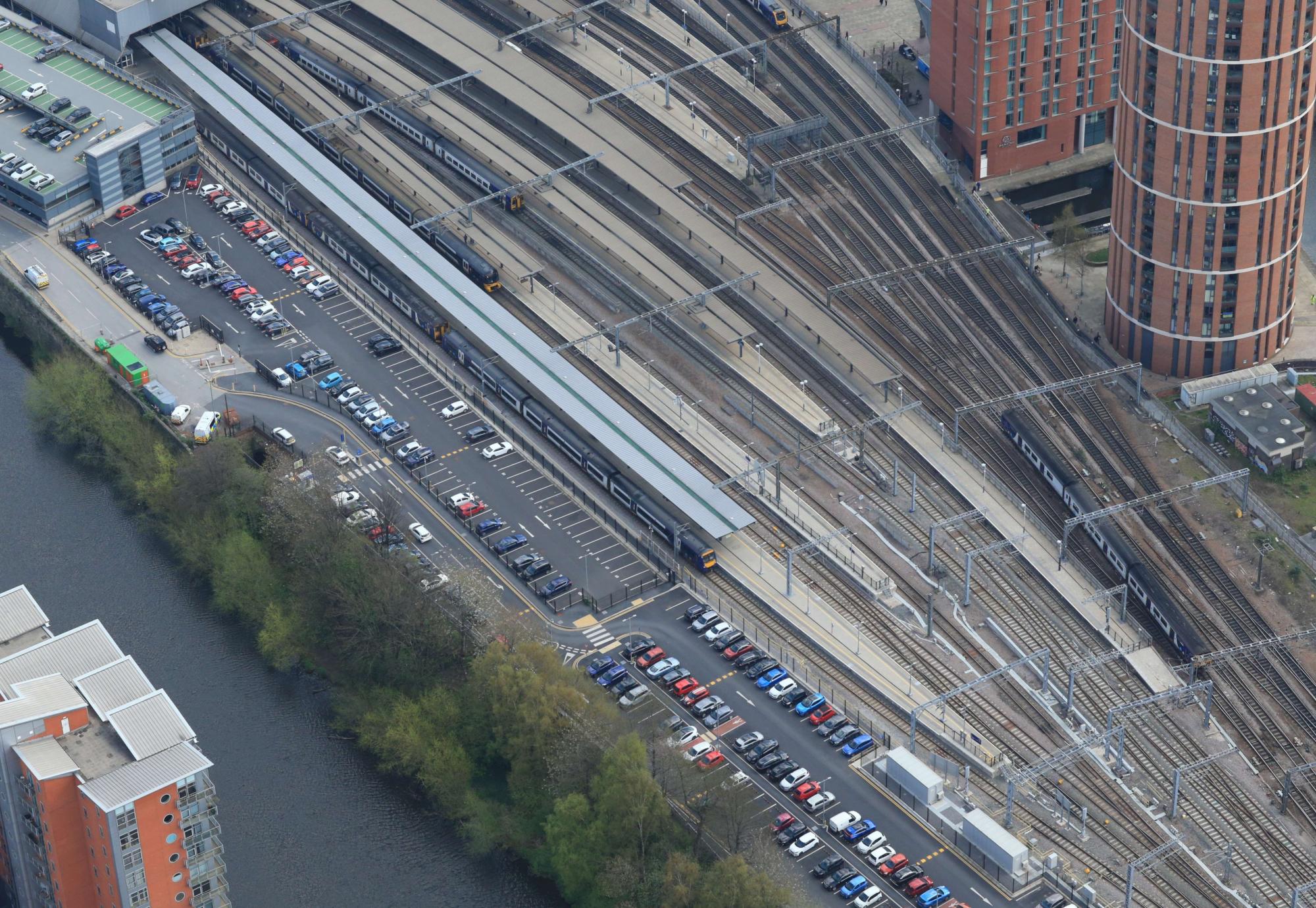 Leeds Station Capacity Improvements gain world-leading sustainability ...