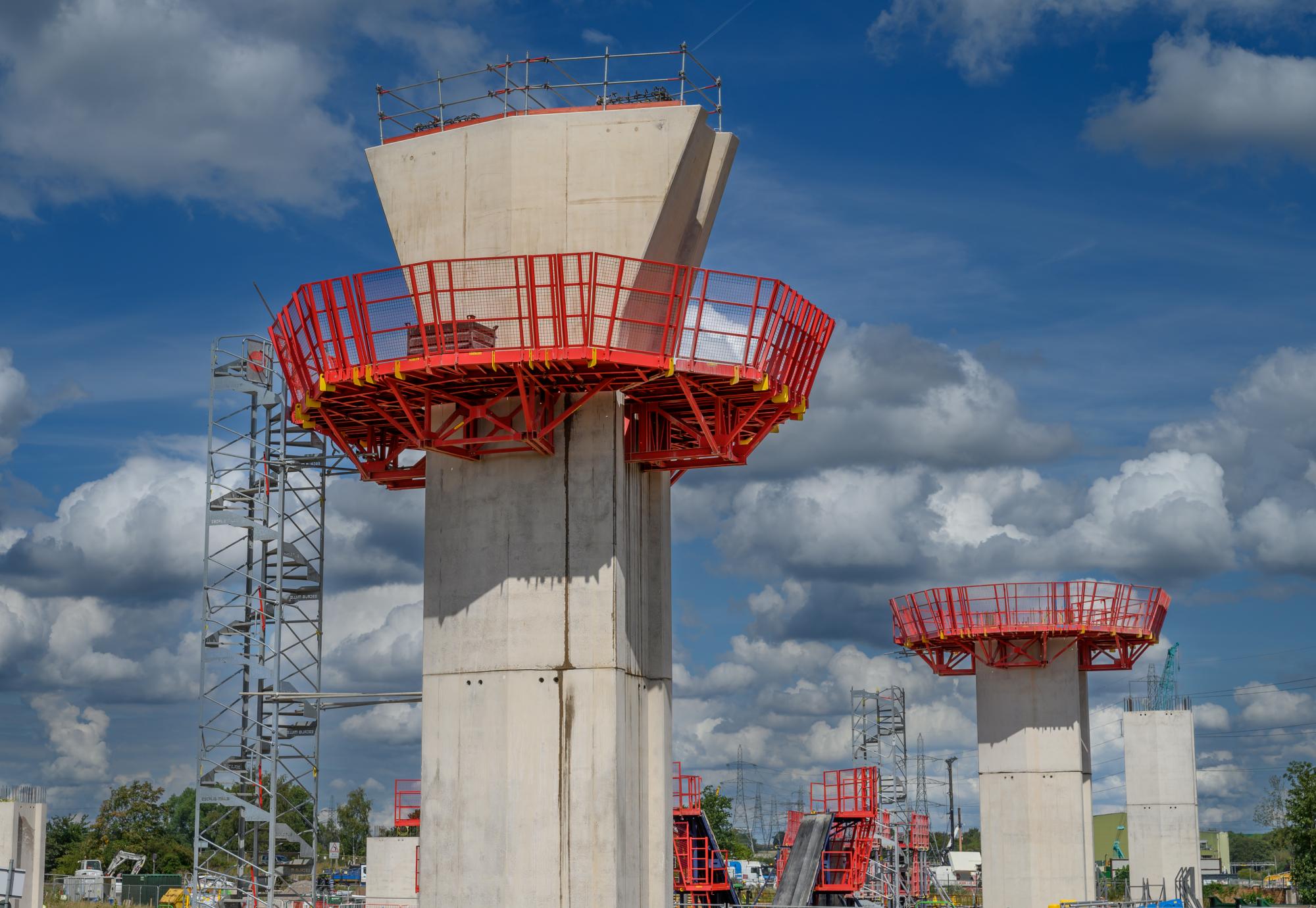 HS2 completes first giant pier at Water Orton viaduct | Rail News