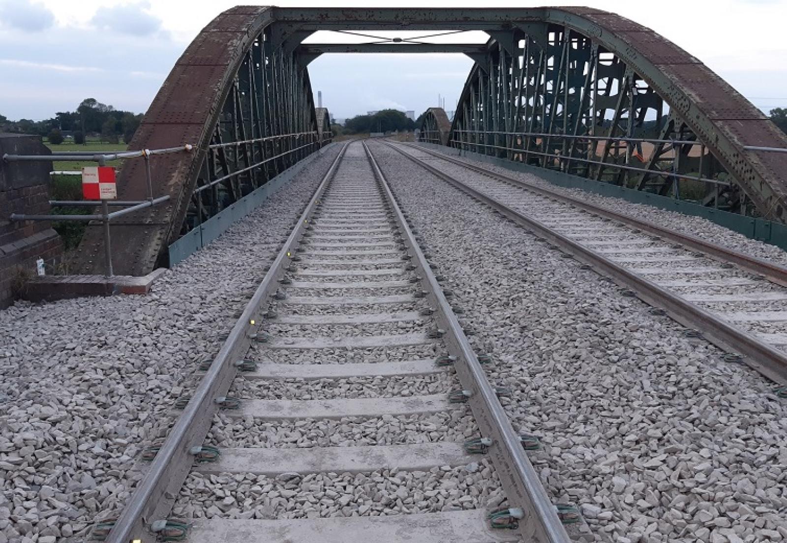 Network Rail completes major bridge repairs at Aire Bridge | Rail News