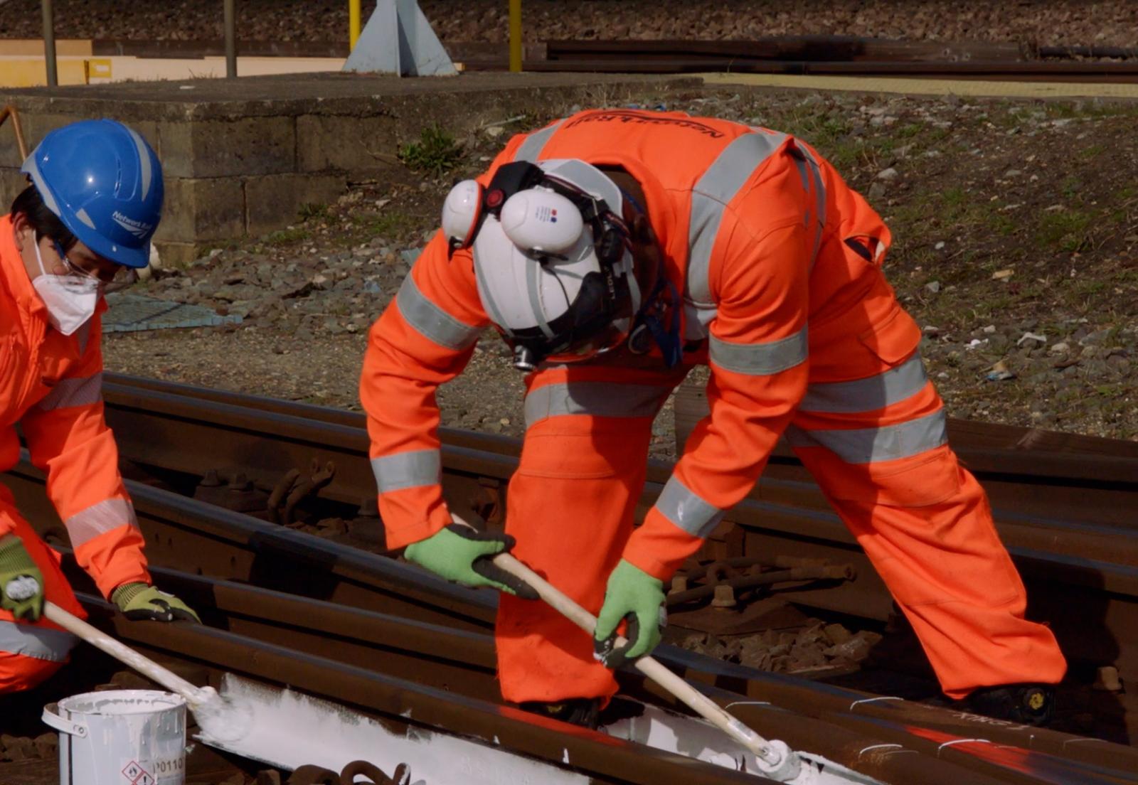 Network Rail's Secret Weapon Against Summer Heatwaves | Rail News